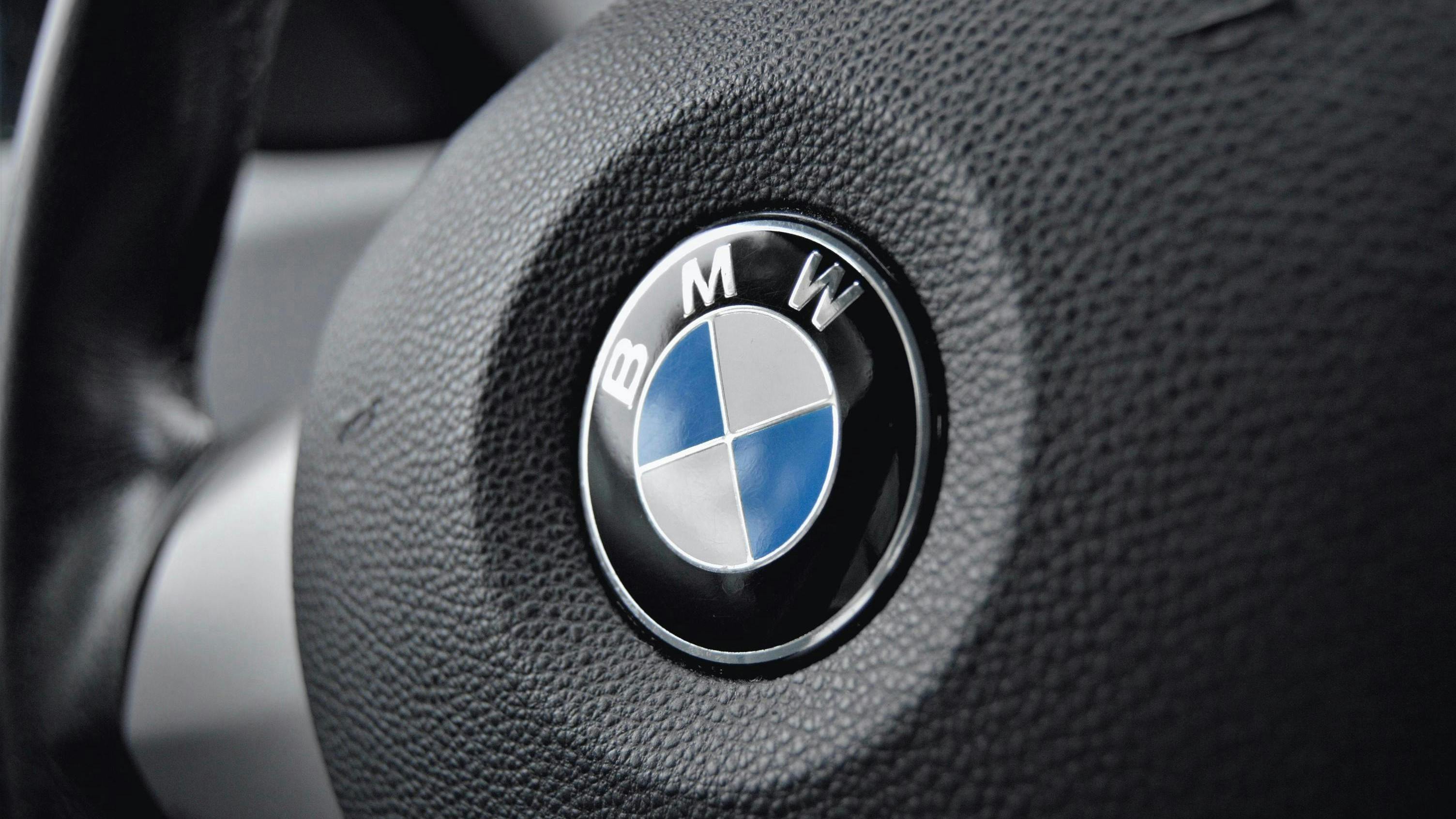 BMW Cites Fire Risk From Starters as Reason for Vehicle Recall ...